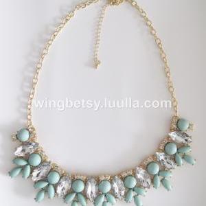 Leaf-shaped Diamond Pendant Female Necklace on Luulla