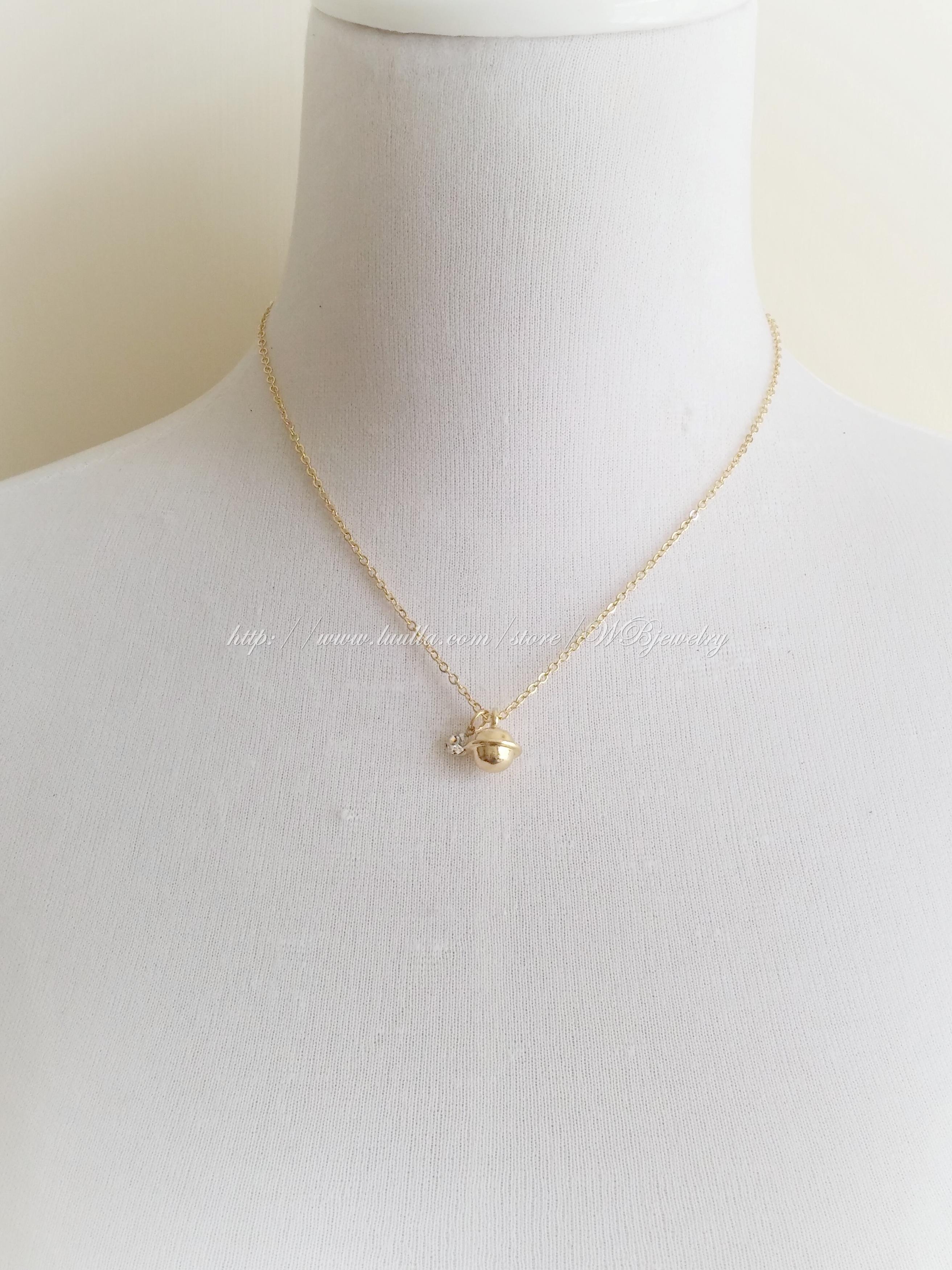 Gold-planet Saturn Asteroid Necklace on Luulla